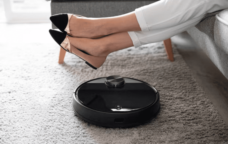 Revolutionizing Home Cleaning With This Guide to Robot Vacuum and Mop ...
