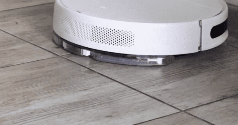 Revolutionizing Home Cleaning With This Guide to Robot Vacuum and Mop ...